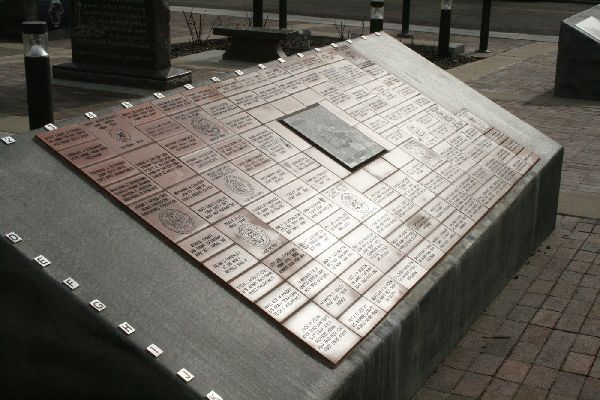 Engraved stone monument : Bricks R Us