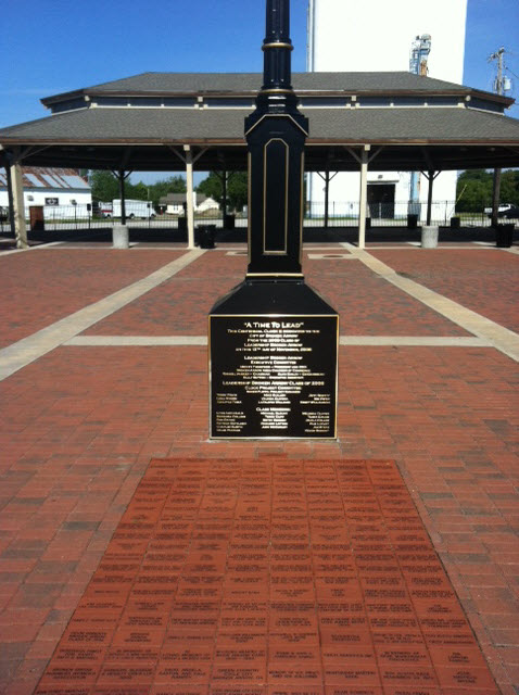 Engraved brick memorial for donation : Bricks R Us